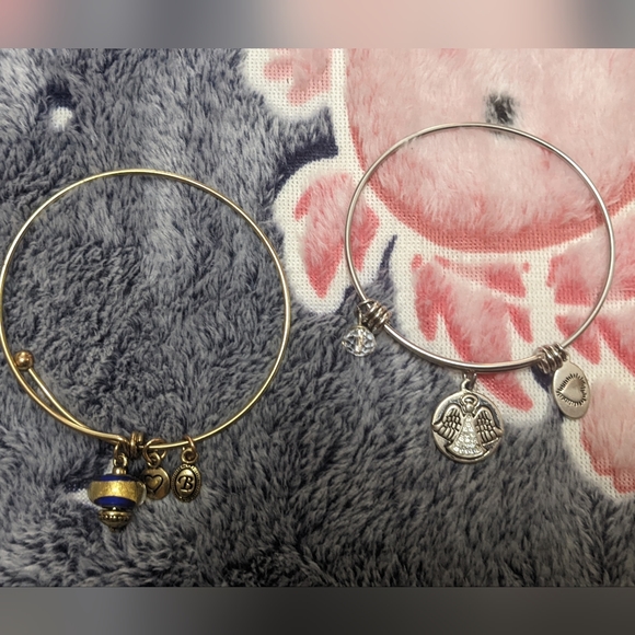 Footnotes | Jewelry | Alex And Ani Style Bracelet Lot | Poshmark